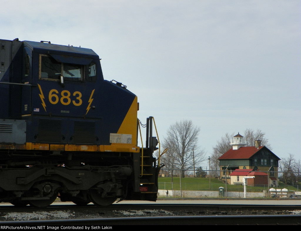 CSX 638 and the 1858 lighthouse